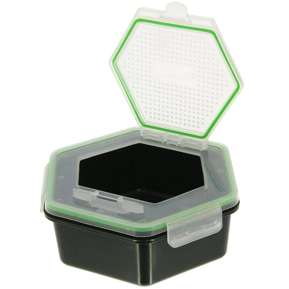 1.5L Maggot Box with Opening Second Lid – The Fishing Outlet